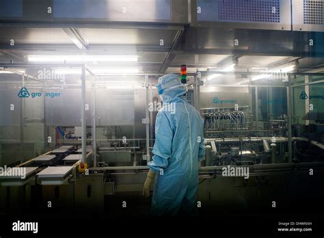 Medicamentos inyectables fotografías e imágenes de alta resolución Alamy