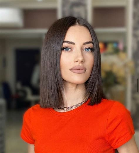 Over 35 Age Womens Best Short Bob Haircuts With Straight Hair Hair