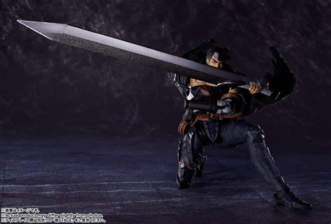 BERSERK Guts Berserker Armor Figure S H Figuarts BANDAI