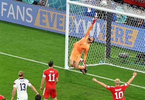 Gols De Weah E Bale Estados Unidos E Pa S De Gales Ficam No Empate