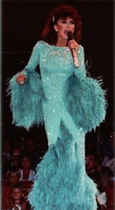 Concert Photos Marie Osmond In A Much More Covered Up Version Of Cher
