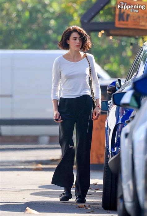 Margaret Qualley Braless Photos The Fappening Stars