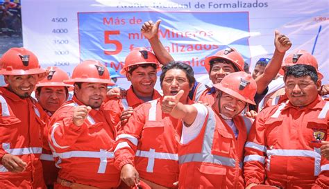 MINEM transfirió más de S 6 6 millones para la formalización minera en
