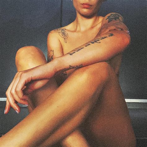 Halsey Nude