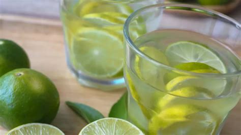 Jugo Por qué recomiendan tomar jugo de limón en ayunas Beneficios y