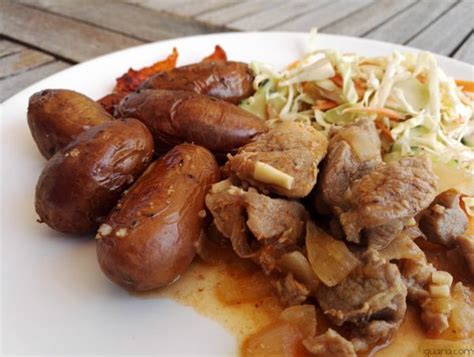 Carne Estufada Batatas Assadas Iguaria Receita e Culinária