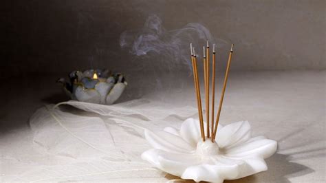 Feng Shui Los 3 inciensos que debes prender en año nuevo para atraer