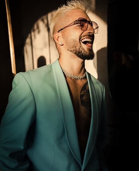MALUMA estrena su nuevo sencillo y vídeo Mojando Asientos con Feid