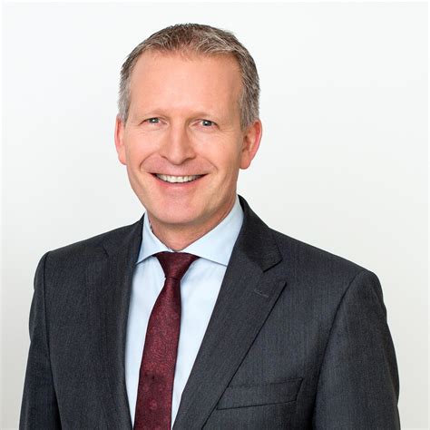 EUROGATE GmbH Co KGaA KG CEOs Bekennen Farbe
