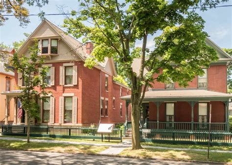 The National Susan B Anthony Museum House New York By Rail