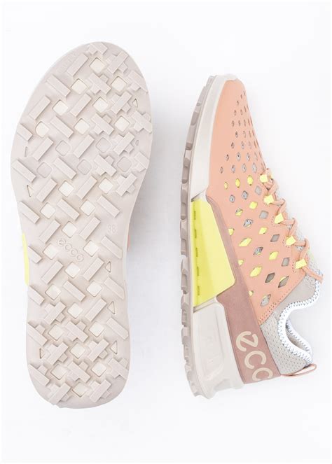 Buty trekkingowe damskie różowe ECCO BIOM 2 1 X COUNTRY W Sneaker
