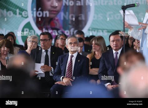 Alianza por una Niñez sin Violencia i i 35532070573 Stock Photo