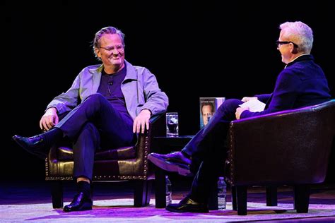 Matthew Perry Wiki Matthew Perry Wiki Von Chandler Bing Zu Echtzeit