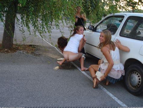 Women All Fours Pee