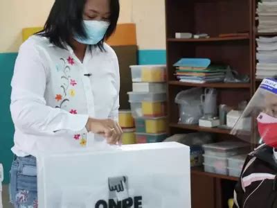 Elecciones en Perú con más del 90 de las mesas escrutadas Keiko