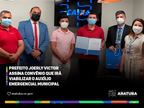 PREFEITO JOERLY VICTOR ASSINA CONVÊNIO A CAIXA PARA PAGAMENTO DO
