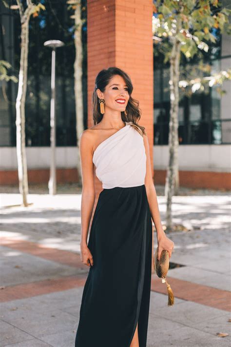 Invitada De Noche Vestido Largo B W Invitada Perfecta