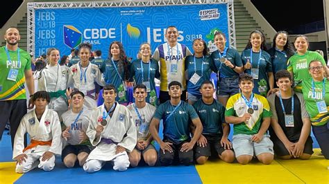 Piauienses conquistam seis medalhas no judô durante Jogos Escolares em