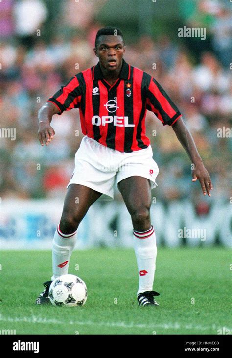 Marcel Desailly Hi Res Stock Photography And Images Alamy