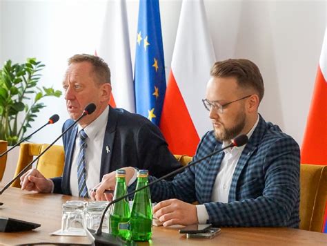 Telekonferencja Roberta Telusa Ze Zwi Zkowcami Ppr