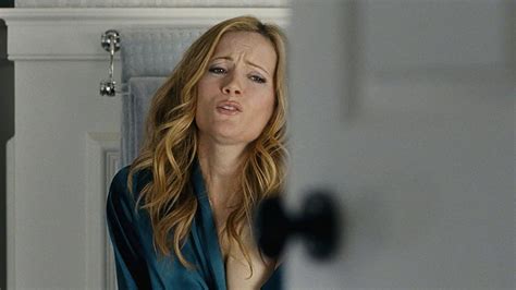 Hot Of Leslie Mann Which Expose Her Hour Glass Figure Hd Wallpaper Pxfuel