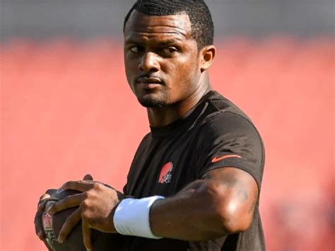 Must Have Just Gotten A Massage Browns Qb Deshaun Watson Gets
