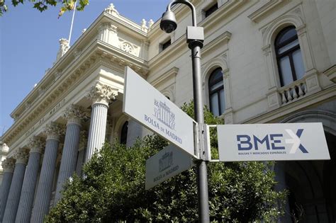 El Ibex 35 Cae Un 0 2 En La Apertura Pero Aguanta Los 9 200 Puntos