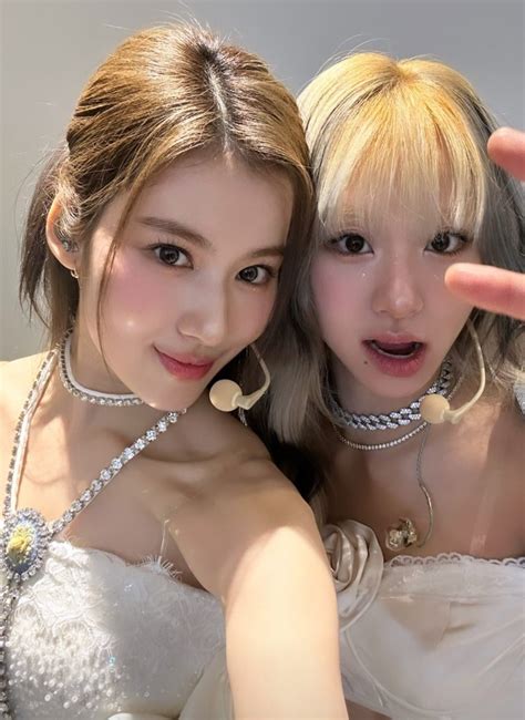 Sana Pics On Twitter Sanas Instagram Story Update
