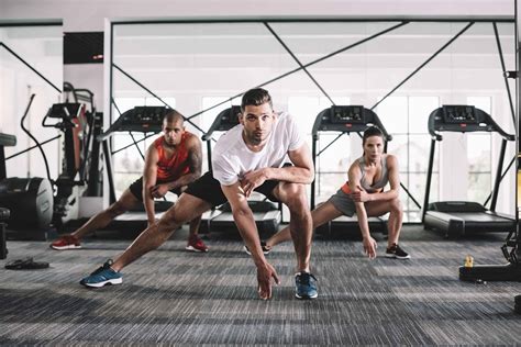 Cómo evitar las lesiones en la vuelta al gimnasio Azlo