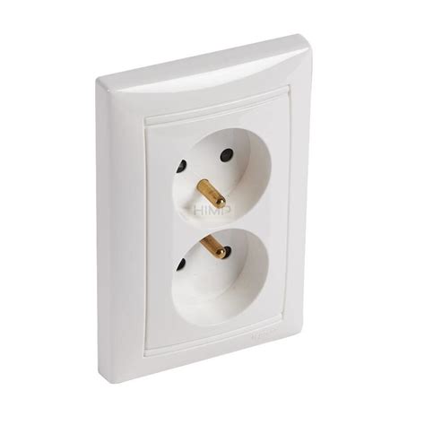 VALENA Gniazdo podwójne 2x2P Z z przesłonami 16A 250V BIAŁE Legrand