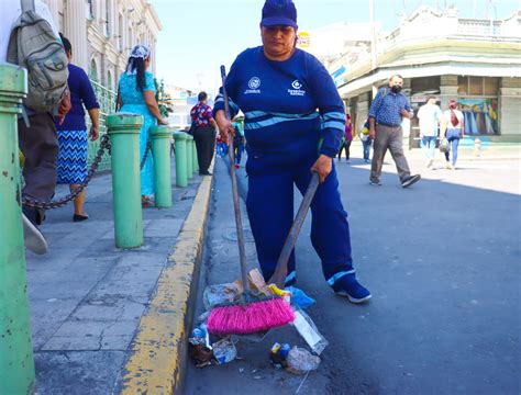 Desechos Sólidos San Salvador on Twitter Cada día nos esforzamos para
