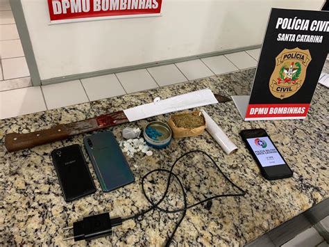 Homem Confessa Que Matou Dependente Qu Mico Por D Vida De R Em