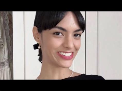 4 peças essenciais que toda garota precisa ter em seu guarda roupa By