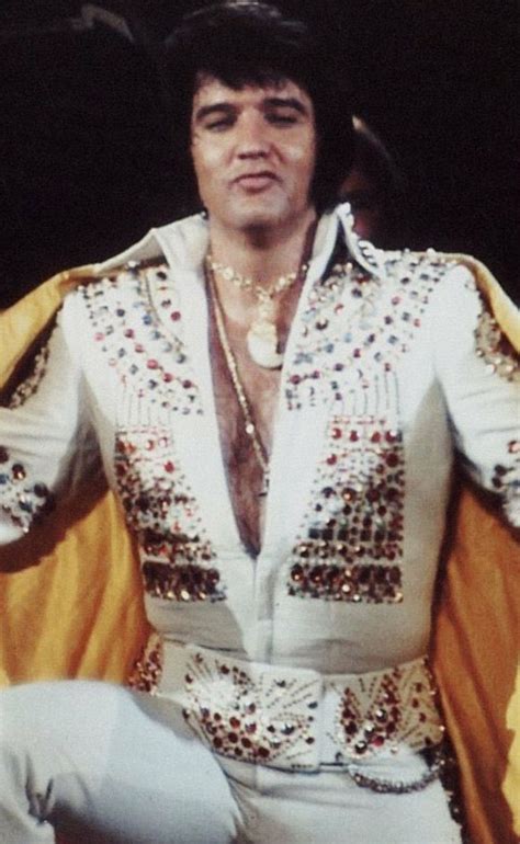 Pin By Stephanie Pinder On Elvis Presley Elvis Presley Photos Elvis