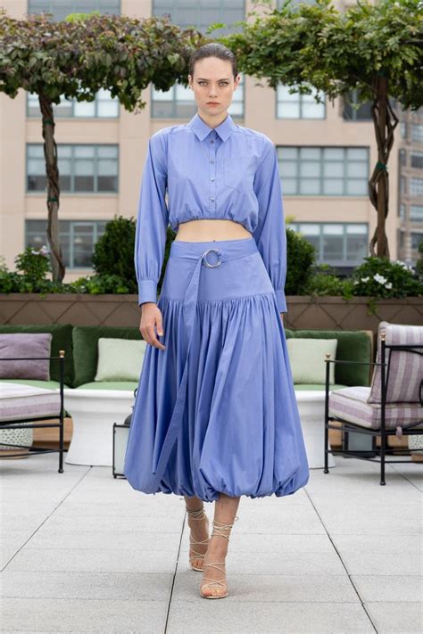Cinq à Sept Spring 2024 Ready to Wear https vogue fashion