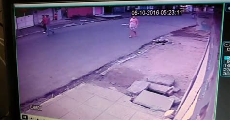 G1 Polícia divulga imagens de suspeitos de matar comissário no Cabo