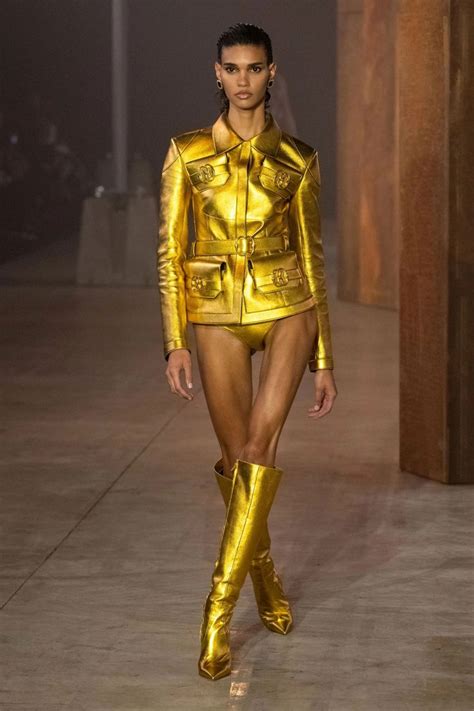 Colores De Moda Primavera Verano 2023 Las Tendencias De Las Pasarelas
