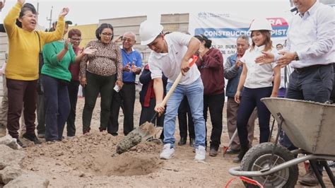 Alcalde Franco Vidal inicia construcción de pistas y veredas en