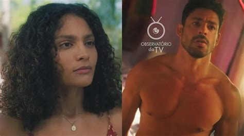 Terra e Paixão Caio tenta ter momento íntimo Aline e é interrompido