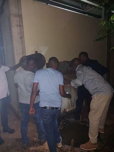 REGIDESO Burundi on Twitter Travaillant même la nuit l équipe