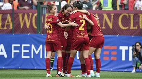 La Roma Femminile Fa La Storia Per La Prima Volta Vince Lo Scudetto