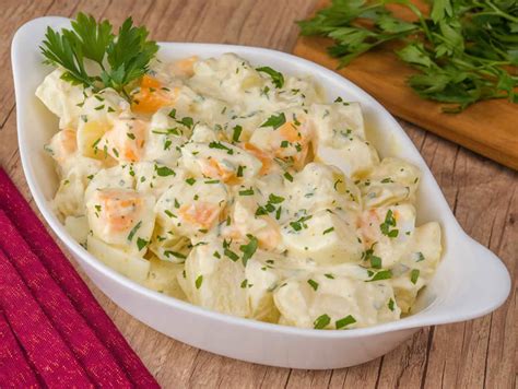 Salada de Batata Maionese Clássico de Verão Amo Receitas Práticas