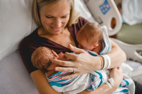 Newborn Twins Fresh Prentice Hospital Photographer Hannah Drews