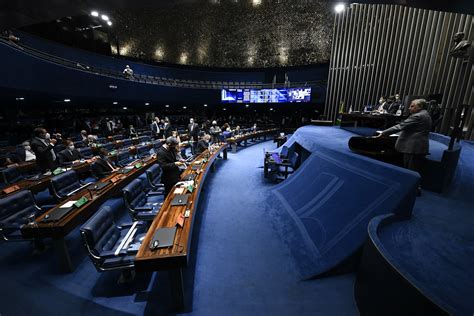 Dinheiro do Fundeb é da escola pública aprova Senado Vermelho