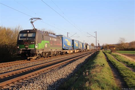 193 265 TXL mit einem LKW Walter Zug bei Thüngersheim am 06 04 2018