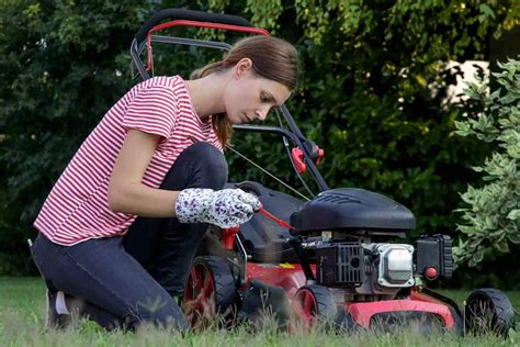 Pourquoi ma TONDEUSE à Gazon ne DÉMARRE PAS Guide 2024