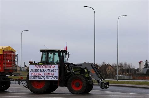 Rolnicy Protestuj Na Drogach W Ca Ej Polsce Opole News