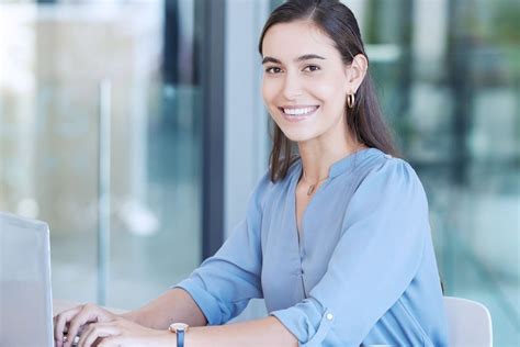 Trabalhe em Casa Home Office Para o Sicredi Recebendo Ótimos Benefícios