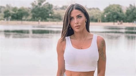 Guendalina Tavassi La Figlia Gaia Partecipa A Miss Italia Bella Come