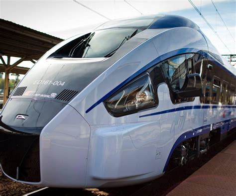 Weekendowe zmiany w rozkładzie PKP Intercity Zmiana czasu opóźni